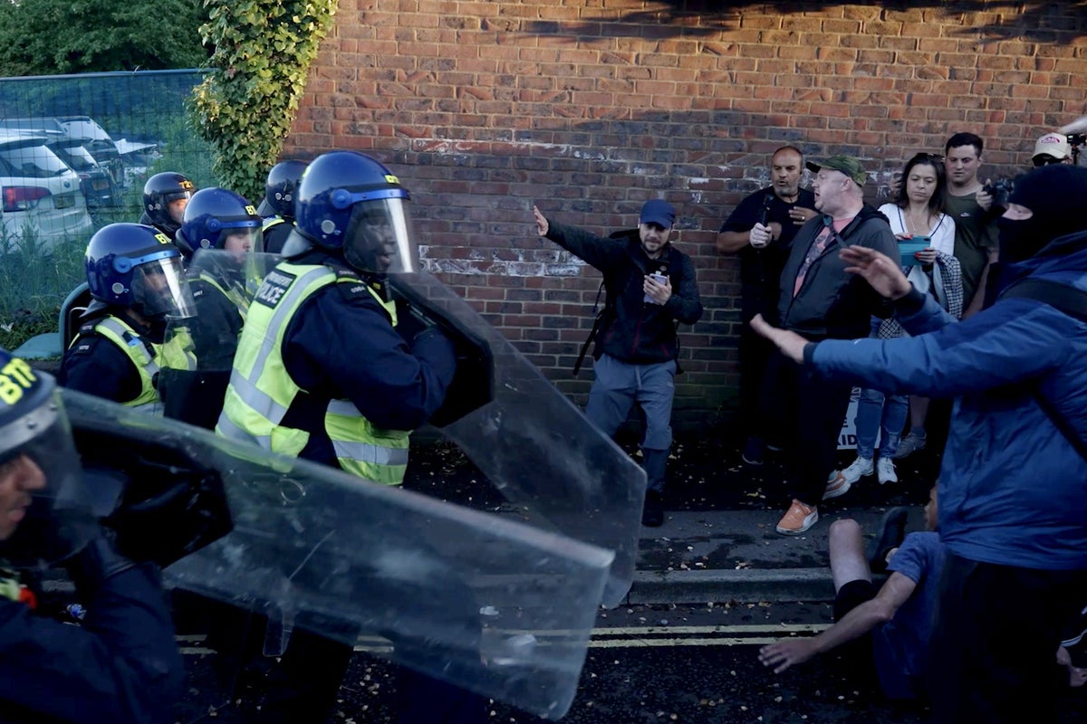 Starmer condemns 'disgraceful' attacks on police over Henry Nowak case