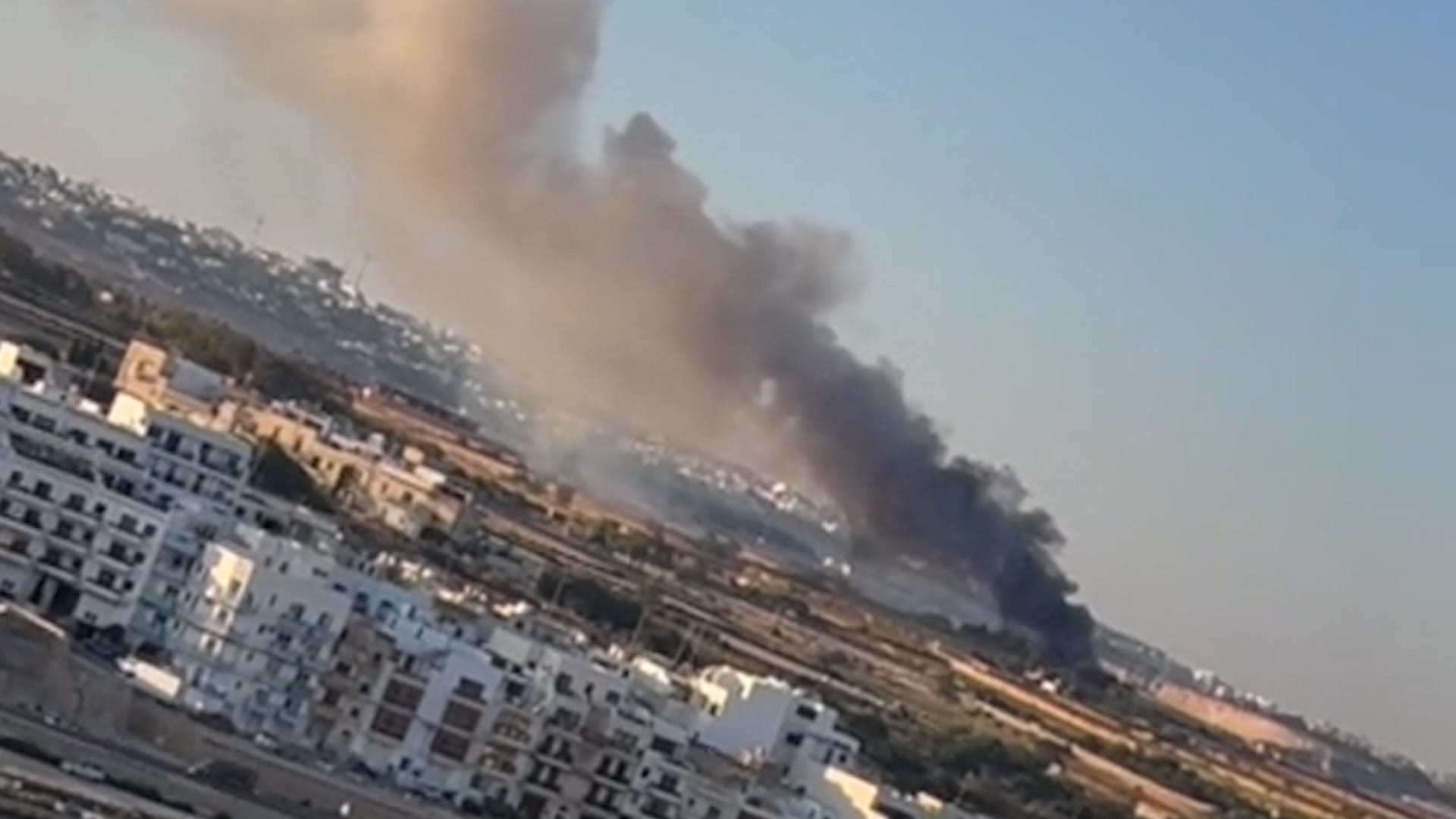 Footage shows huge explosion at fireworks factory in Malta
