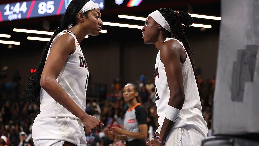 Atlanta Dream open Commissioner's Cup play with win over Connecticut Sun