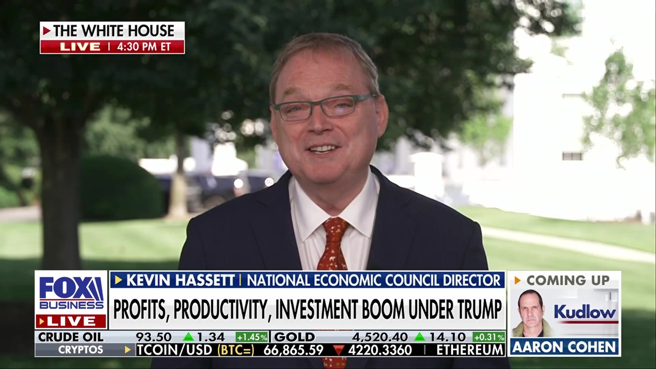 Kevin Hassett says US seeing business, stock market boom
