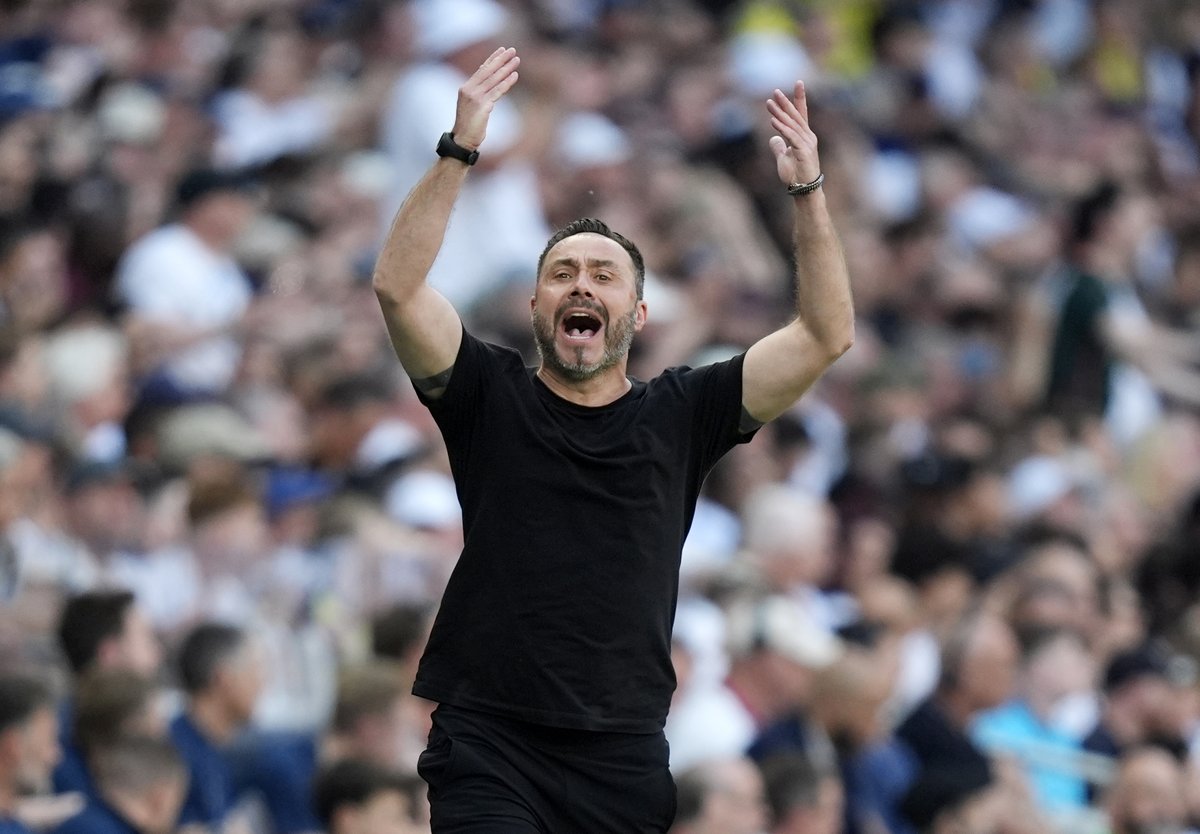 De Zerbi told to name new Spurs captain and sign Senesi alternative