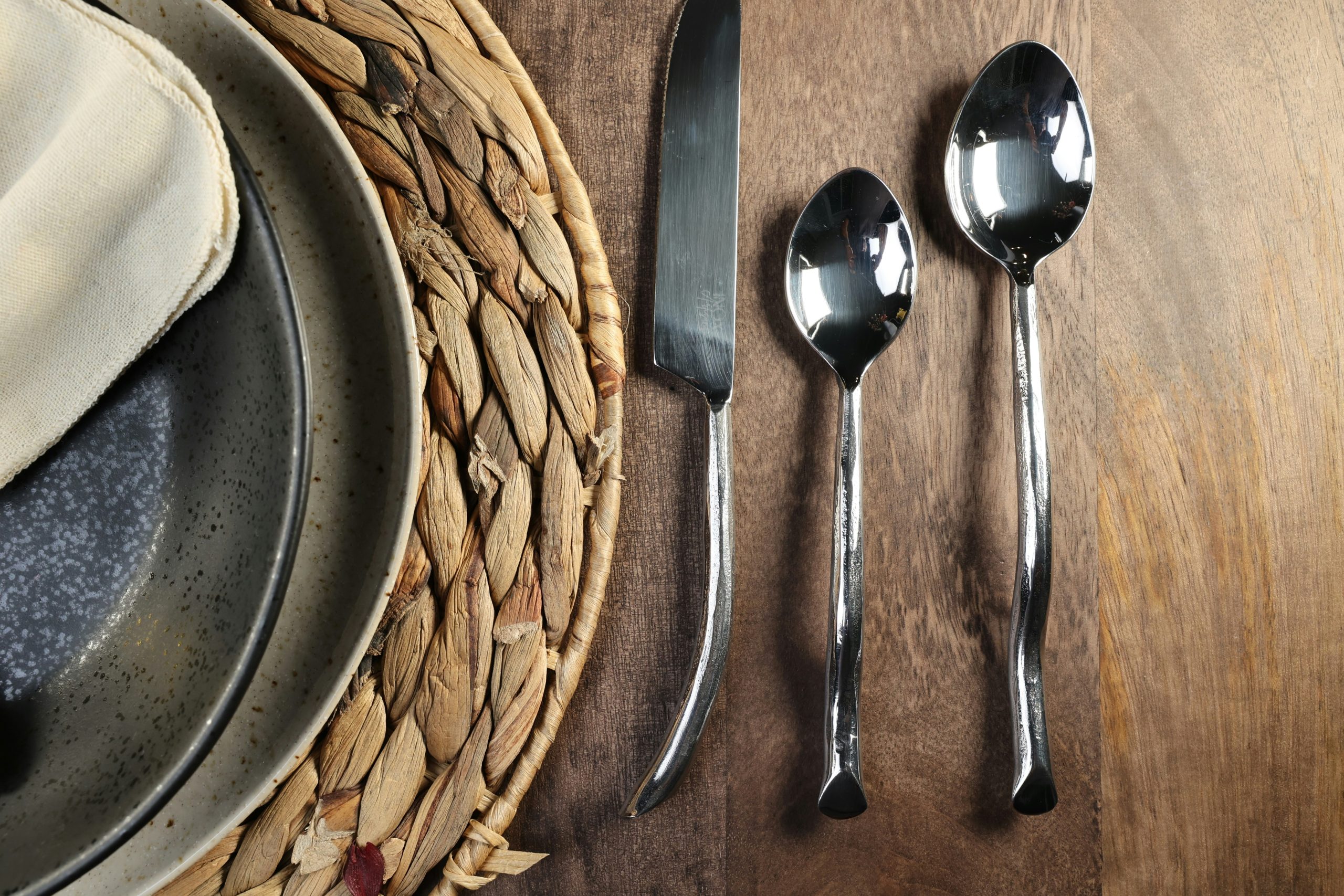 15 silverware patterns that antique dealers quietly fight over