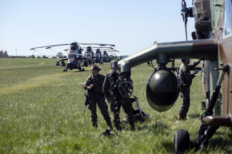 Loi de programmation militaire : ni 50 ni 36 milliards de plus, comment ...