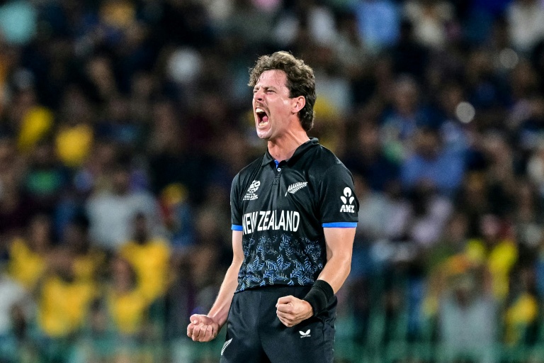 Henry fit to lead New Zealand's attack at Lord's