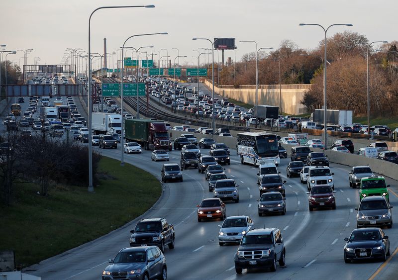 Automakers urge EPA to move quickly to rewrite vehicle pollution rules ...