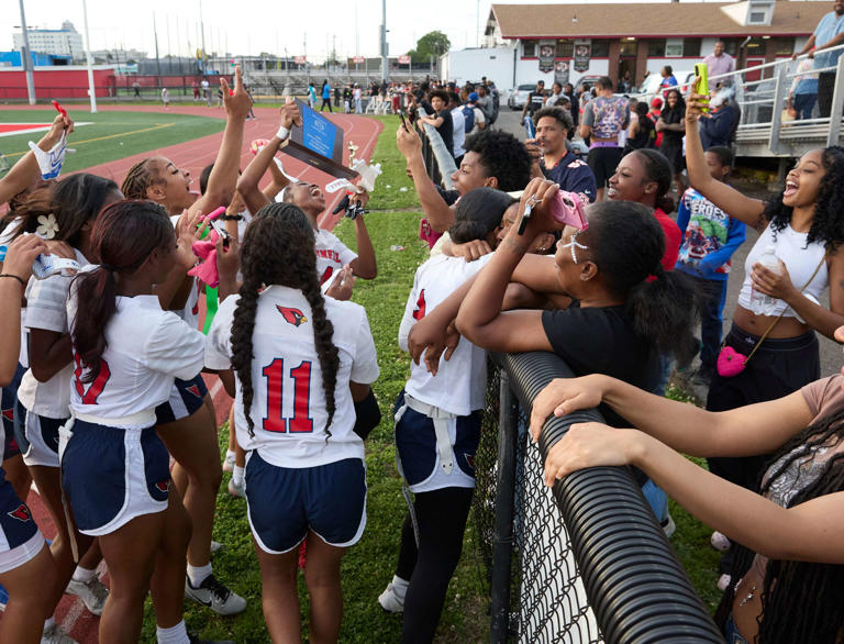 1st-year QB sparks late-game rally, helps NJ flag football team win BCC ...