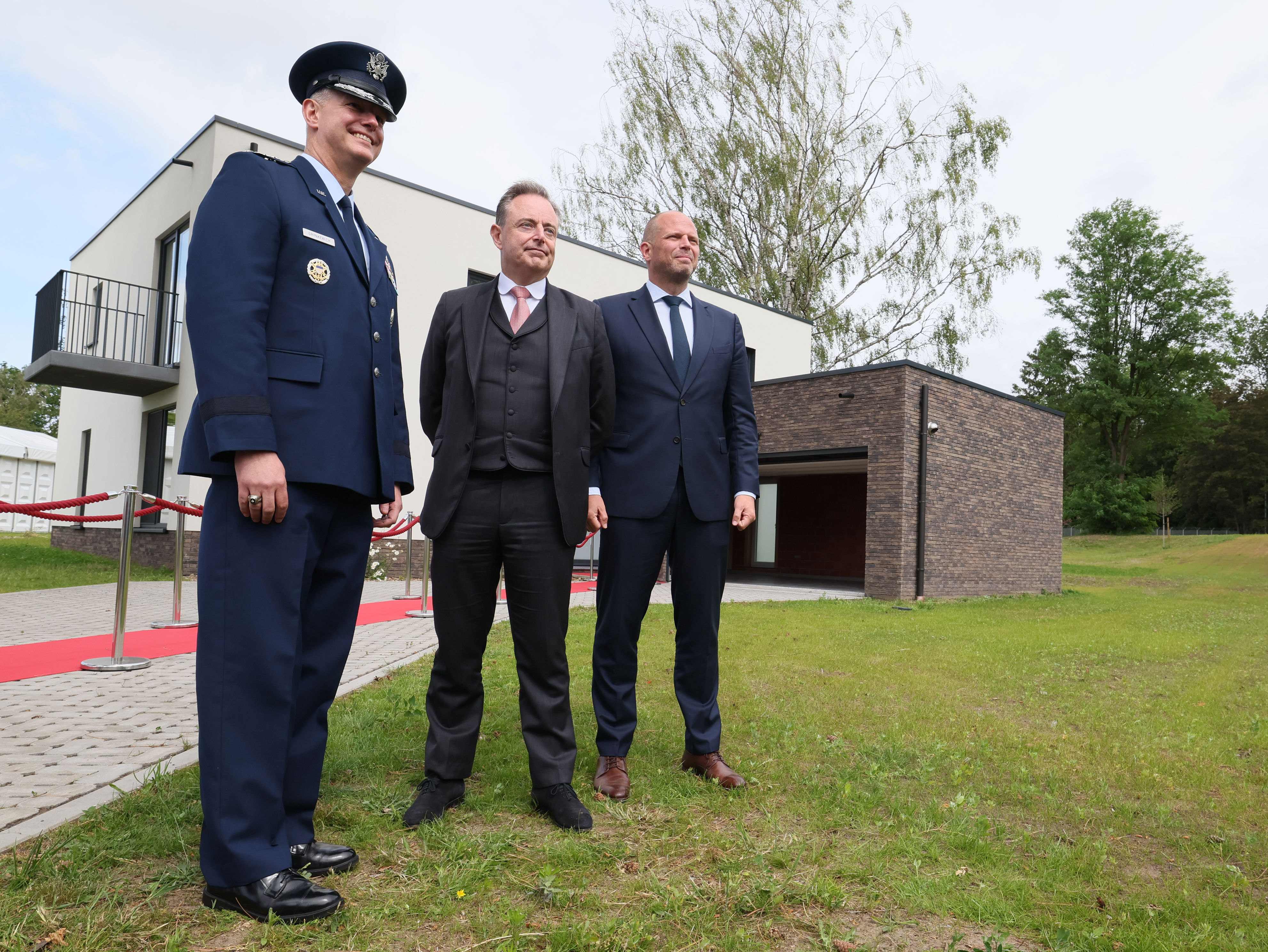Inauguration du nouveau Shape-Village : un signal fort de la Belgique ...