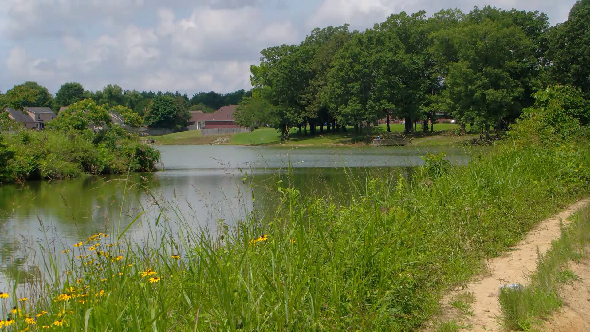 ‘Absolutely terrible:’ 13-year-old dies after drowning in neighborhood ...