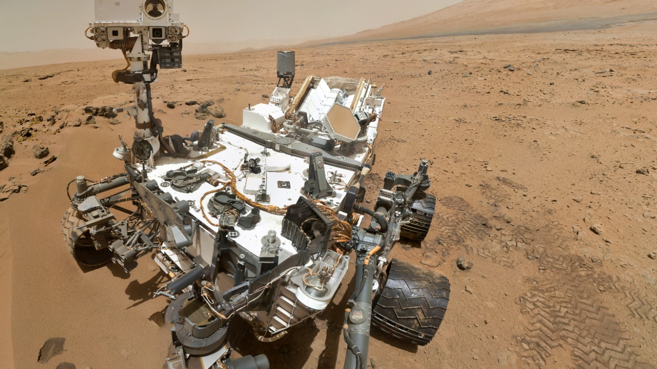 NASA’s Curiosity drilled a Martian rock containing 21 organic molecules ...