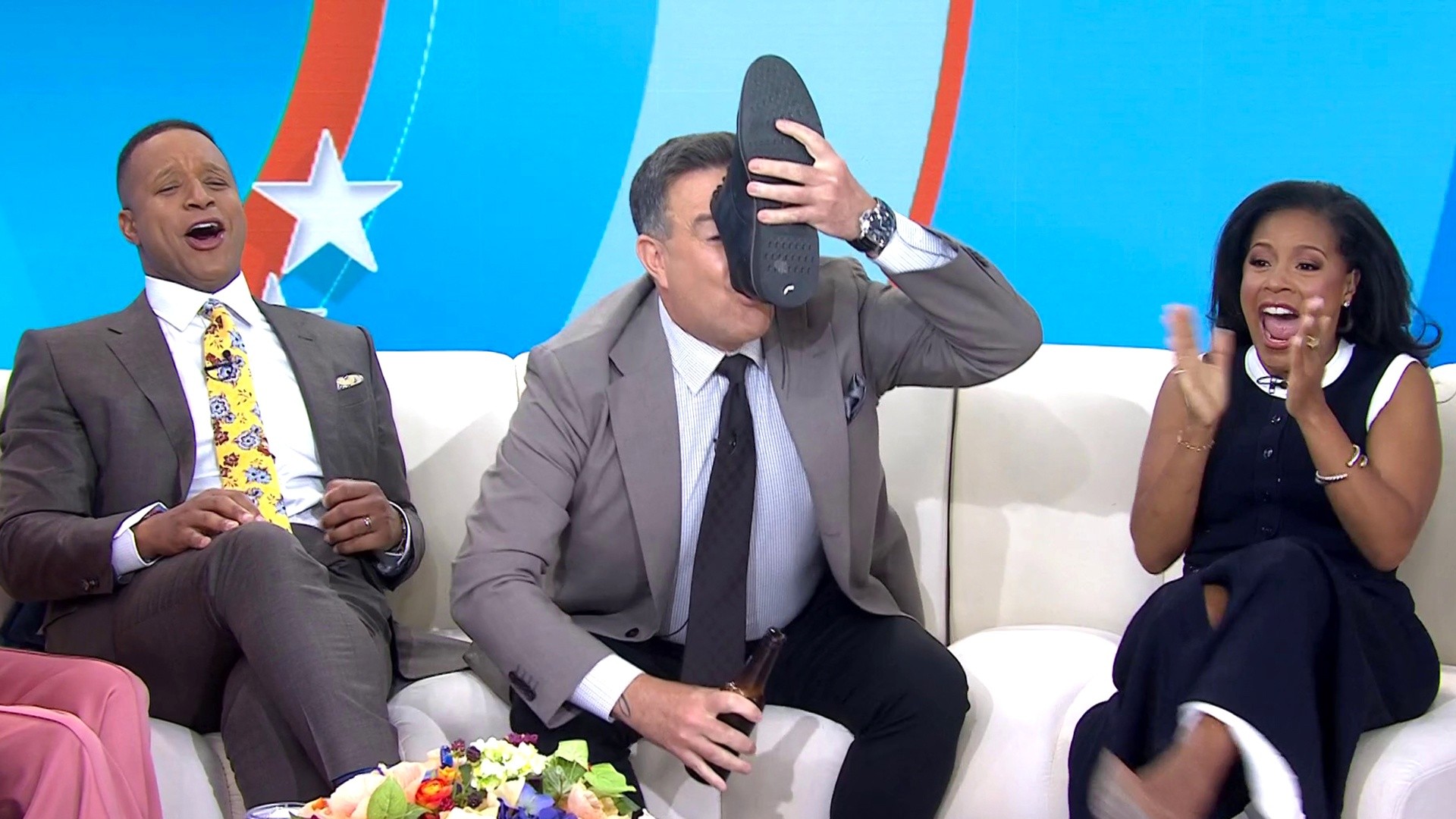See Carson Daly chug beer from his shoe live on Today