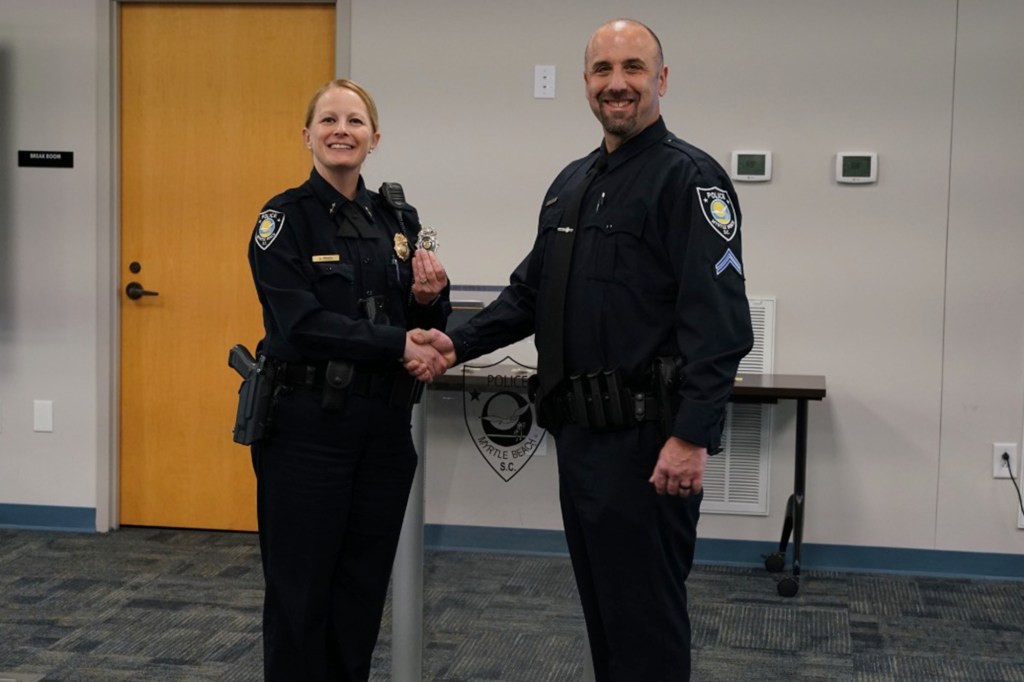 Cop arrested, fired for allegedly pointing gun at fellow officer for ...
