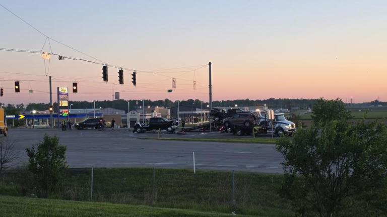 US 30 back open following multi-vehicle crash east of New Haven