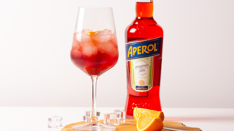 20 best cocktails to make with Aperol