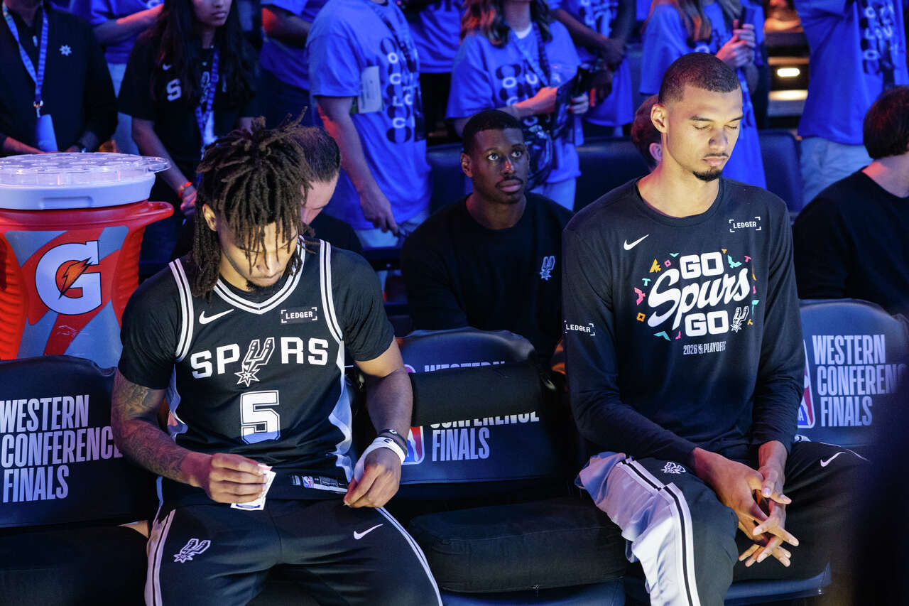 Dan Hurley marvels at Stephon Castle's rise from UConn to NBA Finals ...