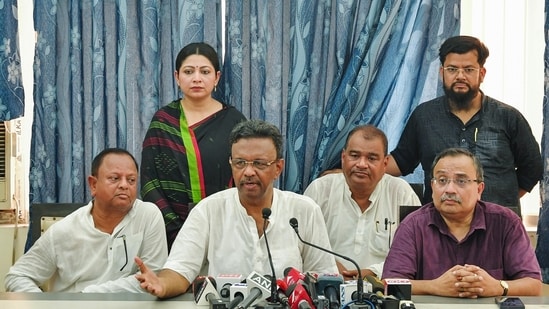 TMC leader Firhad Hakim resigns as Kolkata mayor, says Kunal Ghosh ...