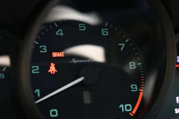 10 features you should look for before buying a new car