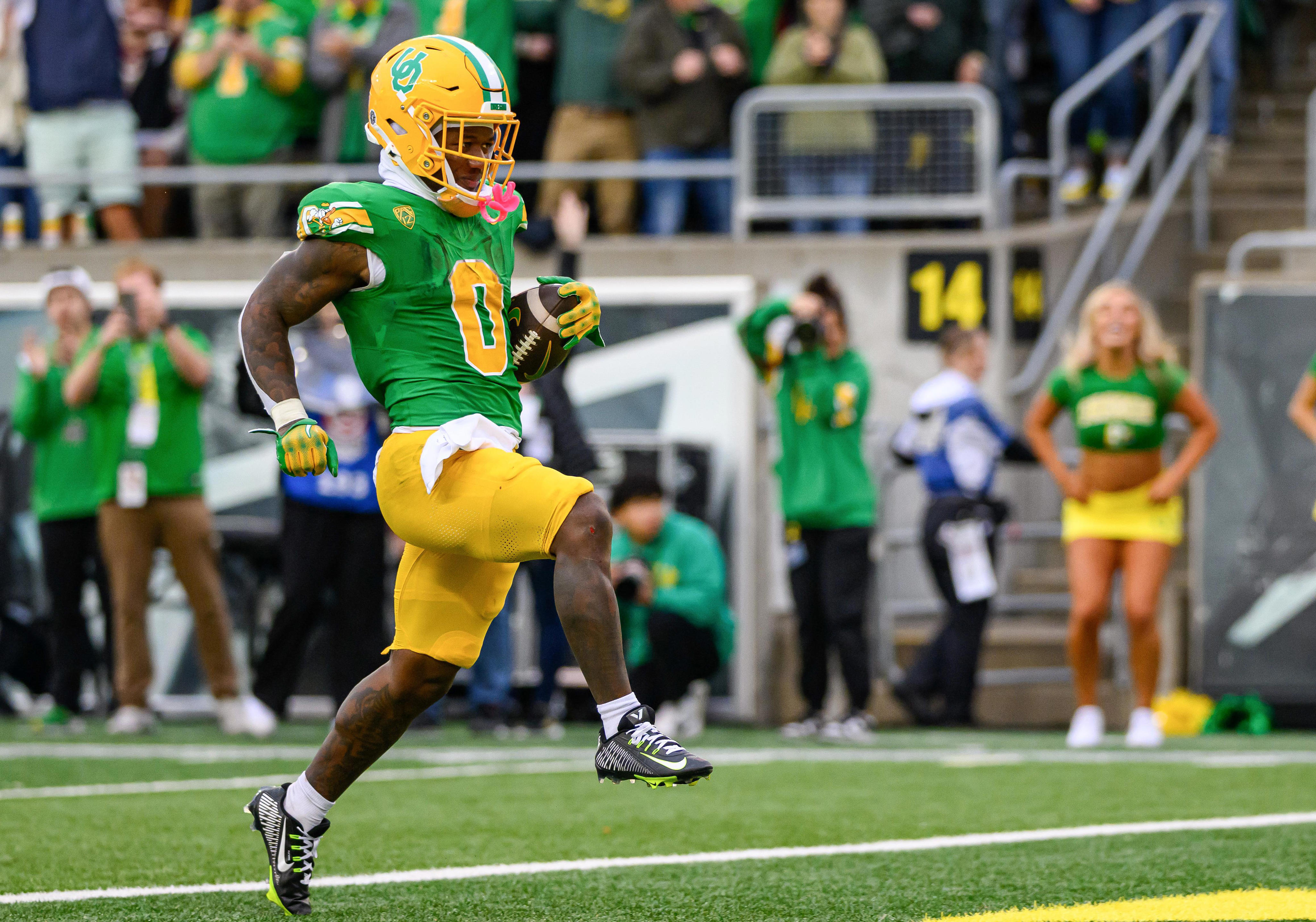 Oregon Ducks Baseball Football News