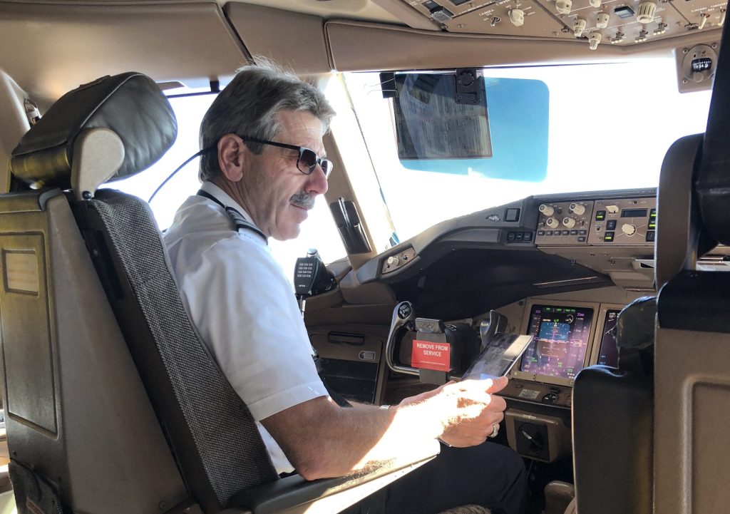 There's indeed a science to airline cockpit diplomacy