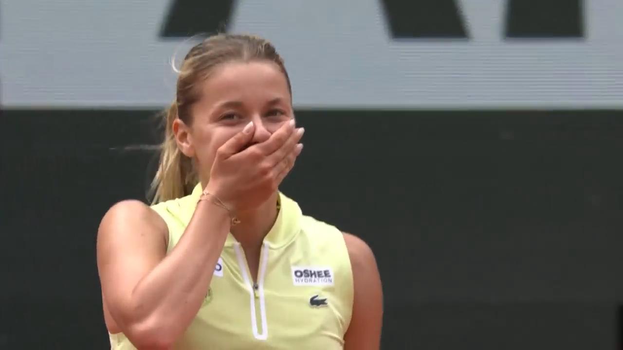 Qualifier Chwalinska stuns Kalinskaya to continue amazing run and reach ...