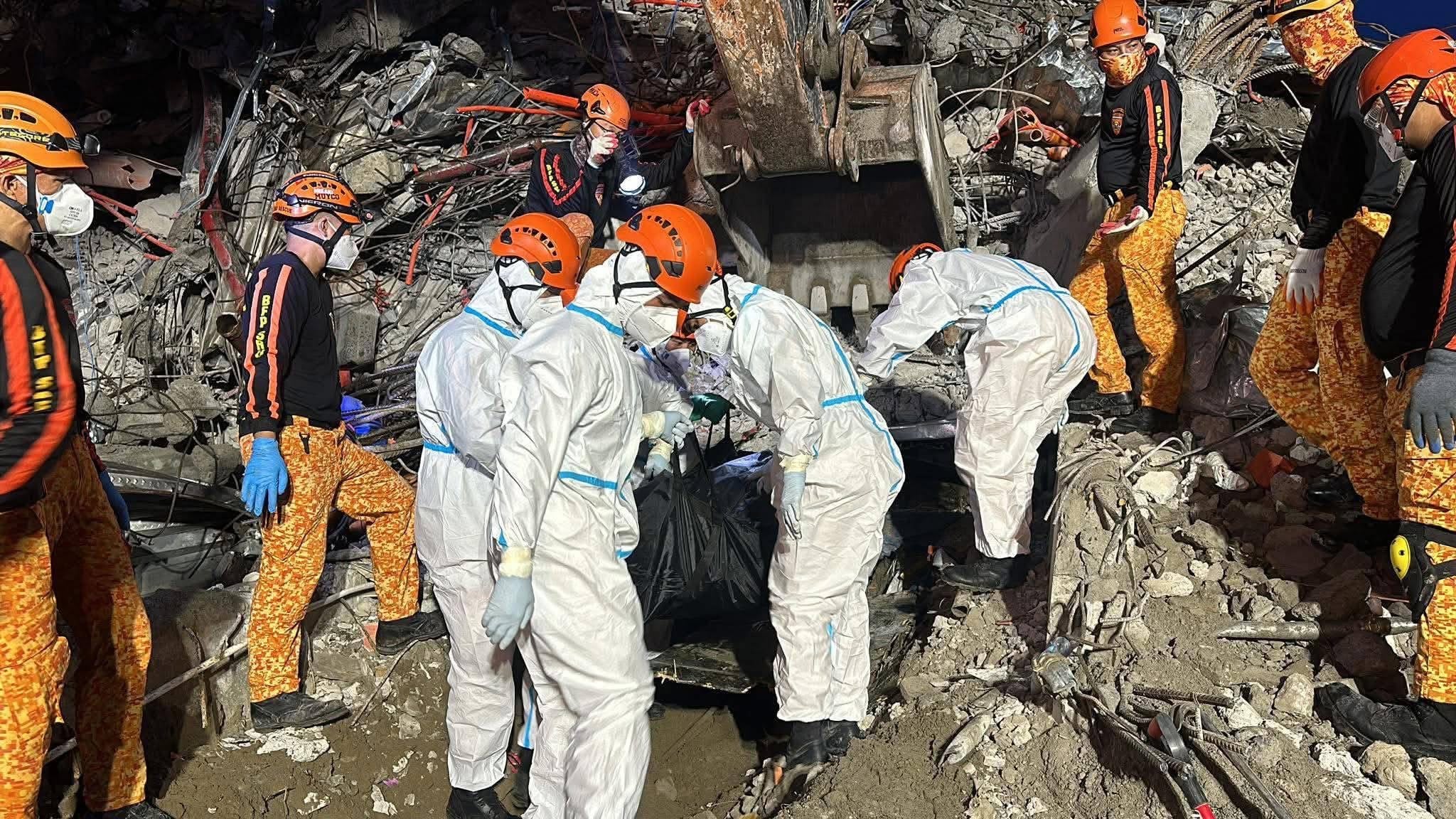 Death toll climbs to 26 in Angeles building collapse