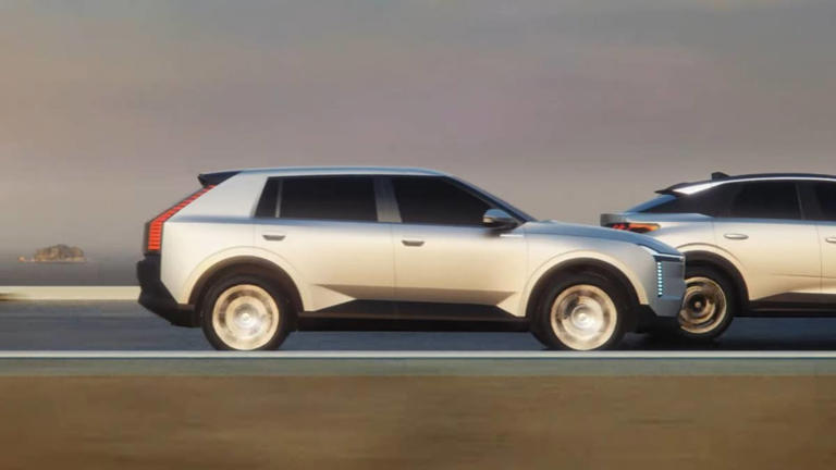 Chrysler’s one-car lineup may finally be coming to an end