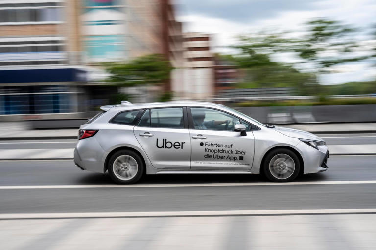 Uber-Autos müssen unverzüglich zum Firmensitz zurückfahren