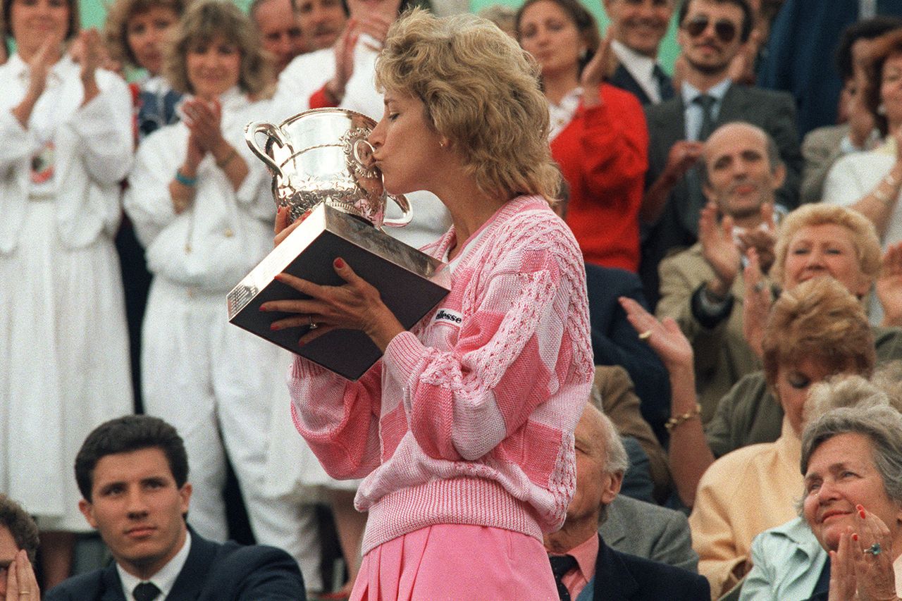 Martina Navratilova and Chris Evert's rivalry, friendship and cancer ...