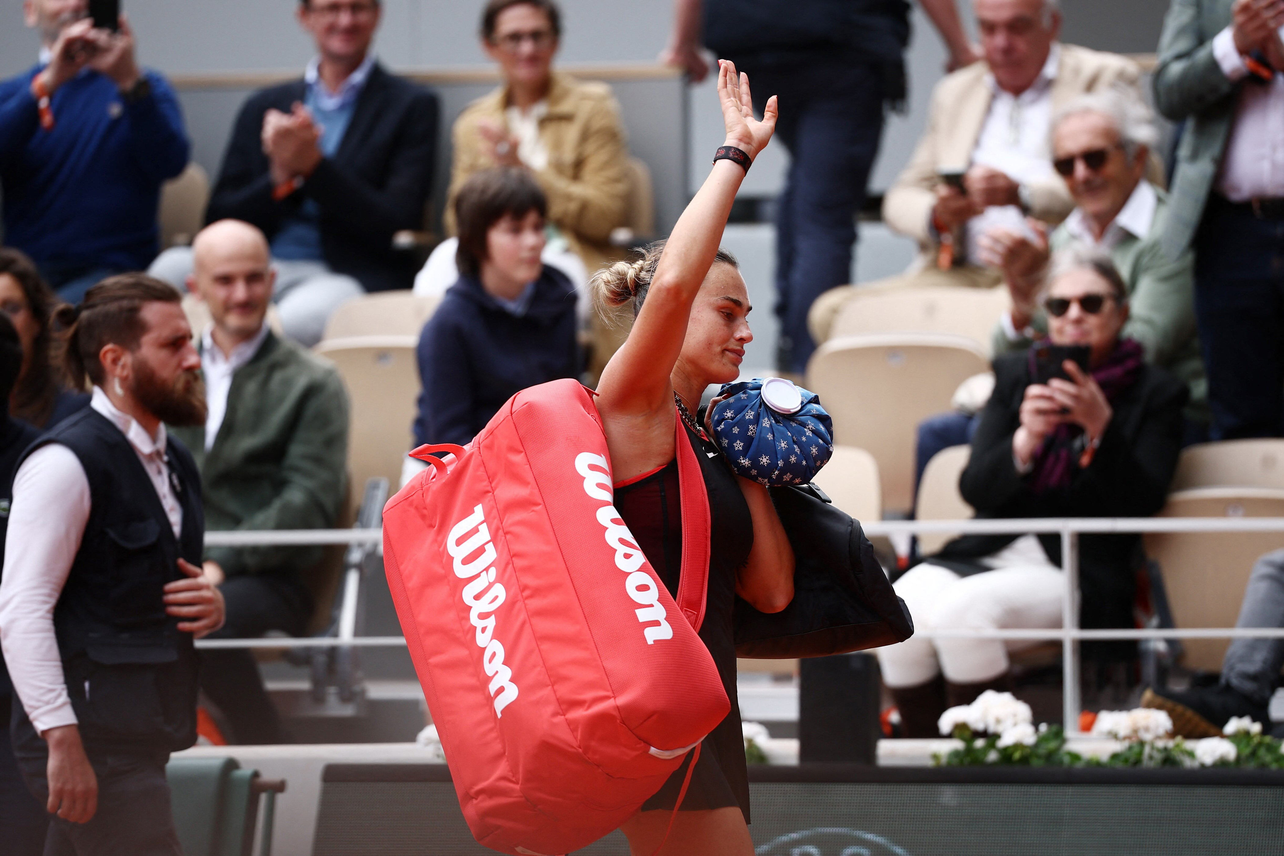 Roland-Garros 2026 : la numéro un mondiale Aryna Sabalenka n’y arrive ...