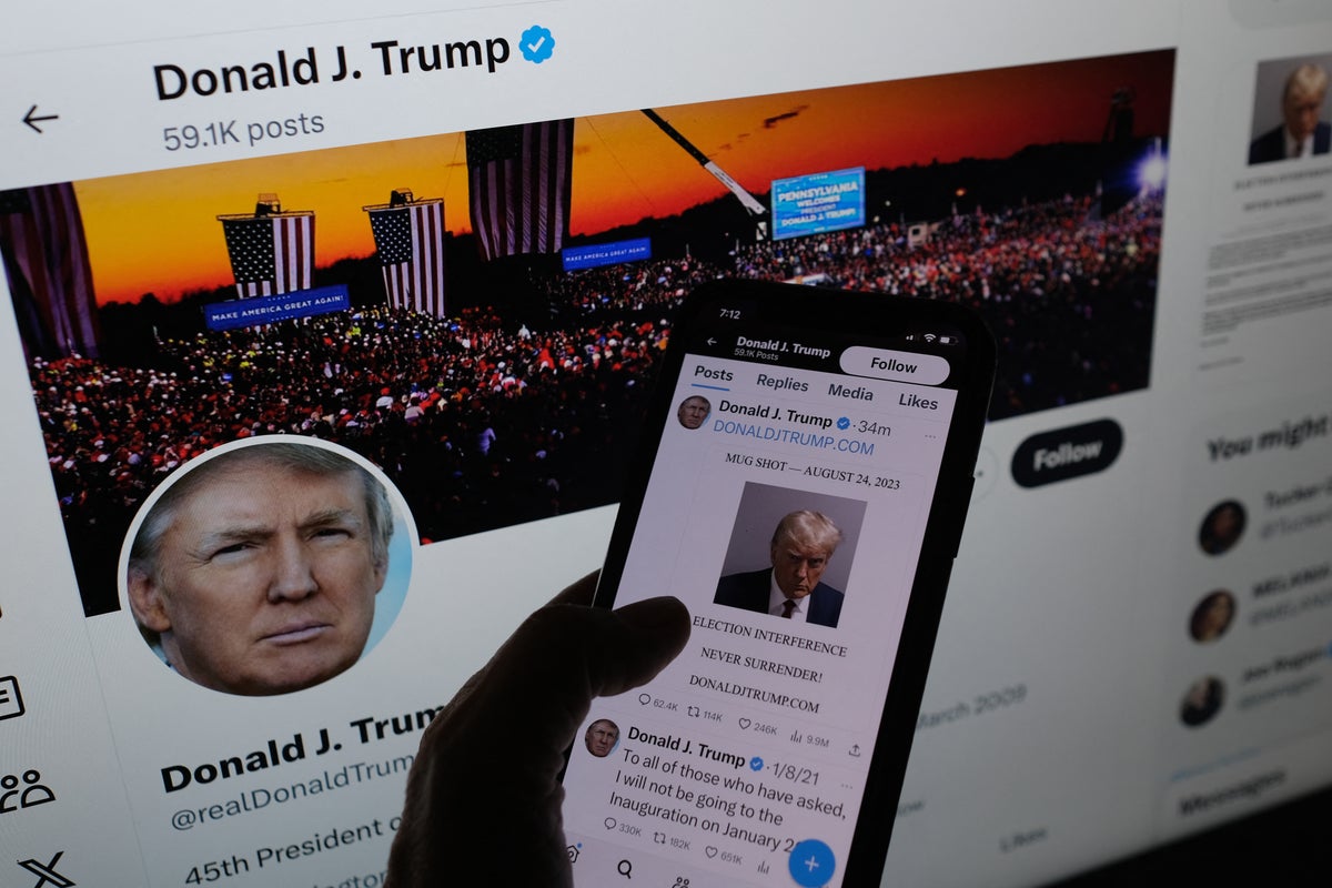 Trump’s library can’t find a single Twitter DM by the president
