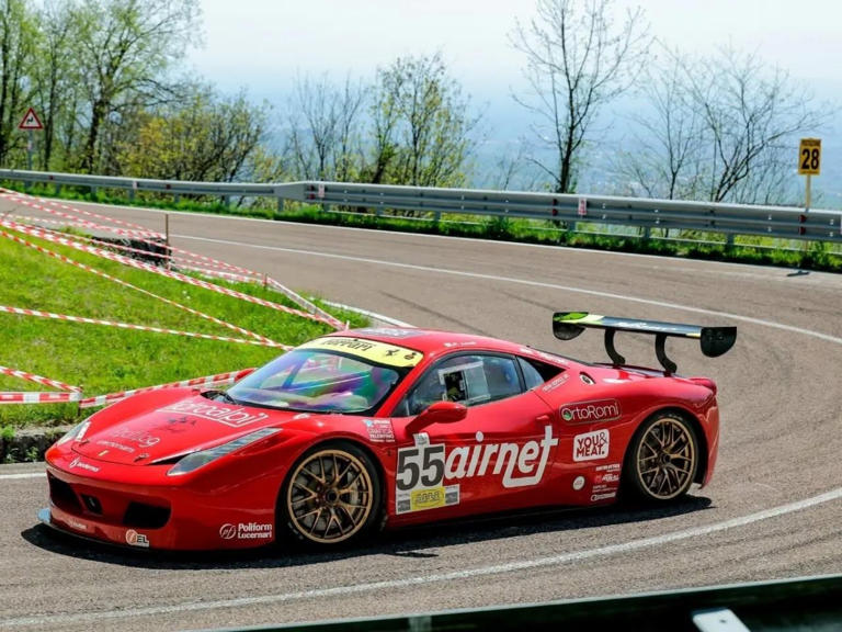 Furto shock nel motorsport, sparisce una Ferrari da gara da oltre 200 ...