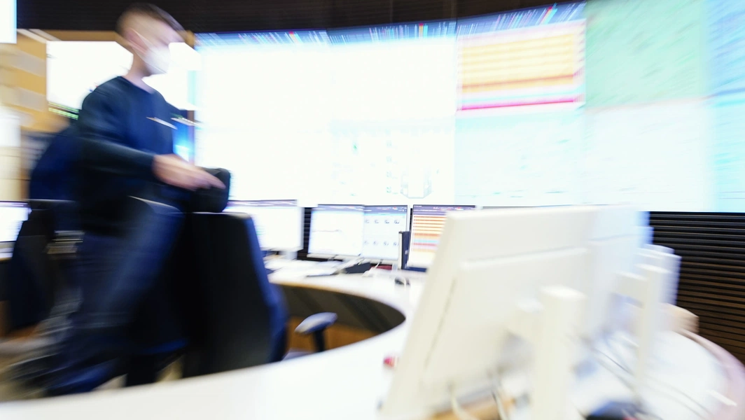 Mastering night shift life and staying healthy