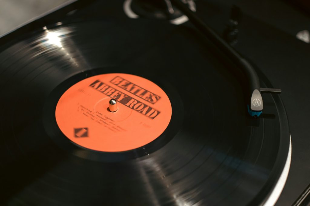 Simple tricks for collecting vintage vinyl records