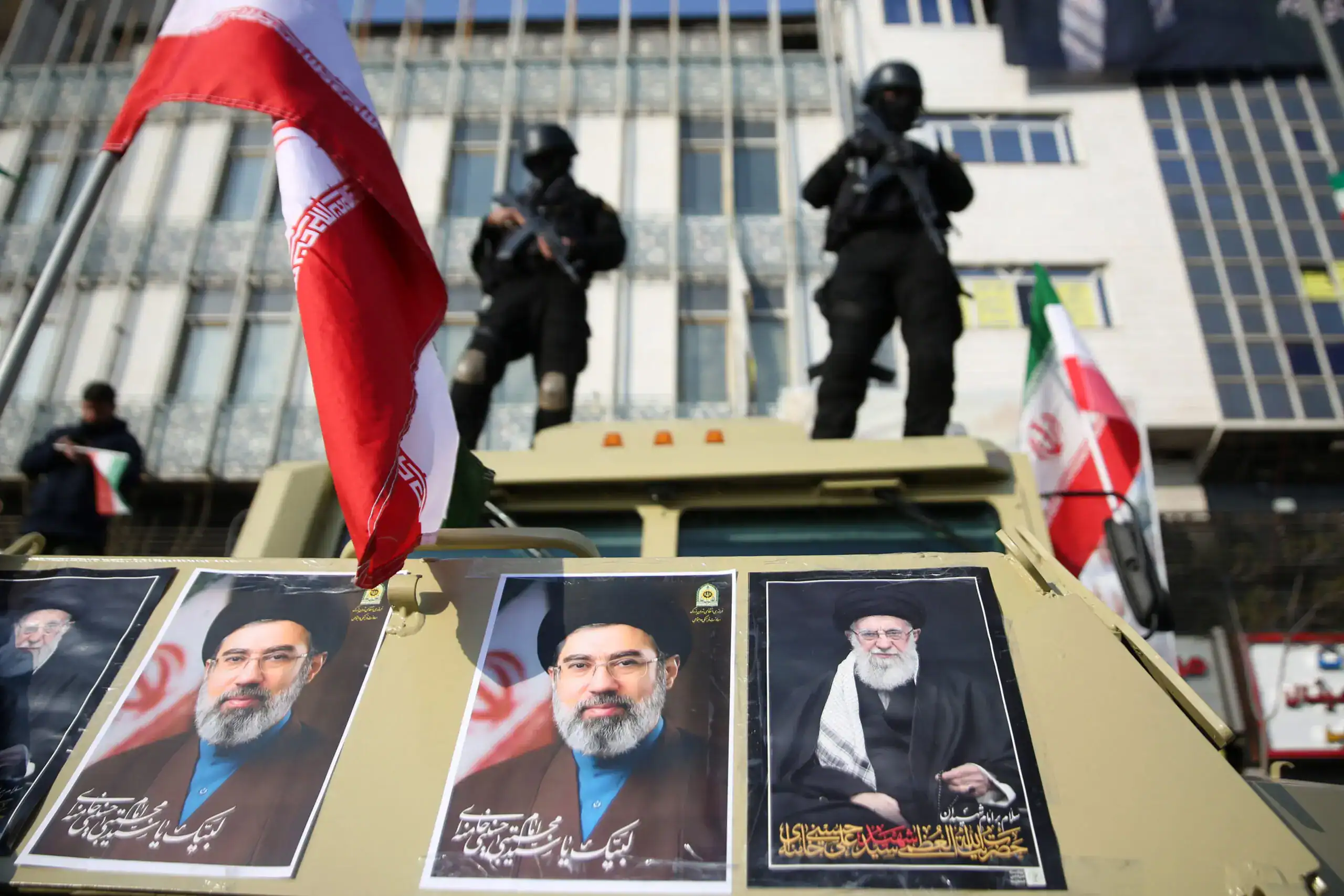 Ali Khamenei, líder supremo de Irán, muere al inicio de la guerra ...