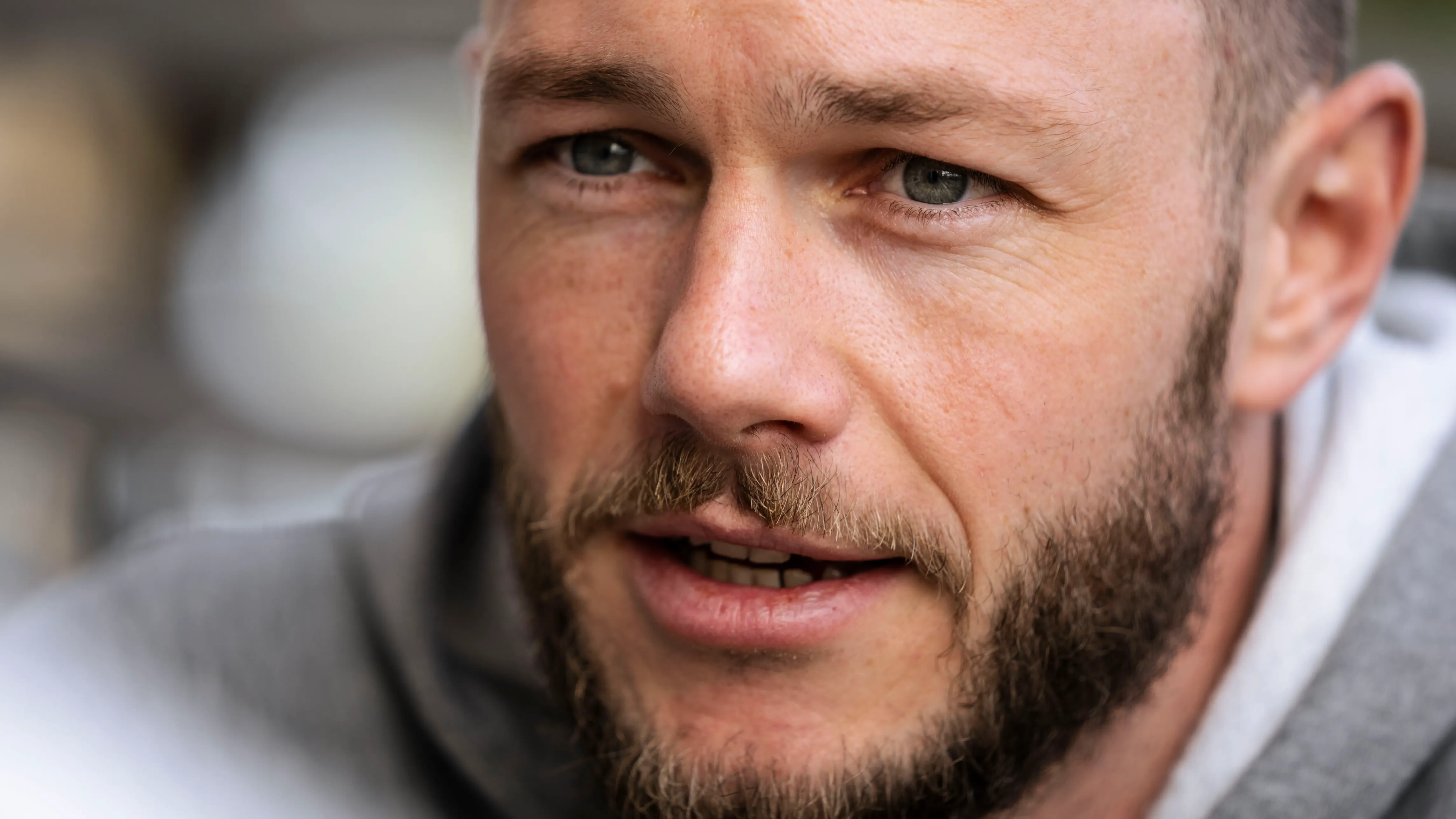BT.s sportsredaktør i chok efter AGF-bombe: 'Jeg forstår det simpelthen ...