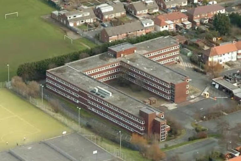 Serco addresses asylum seeker plan rumours at former Blackpool DWP site