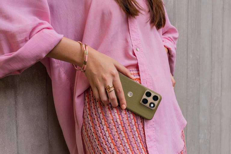 Motorola Edge 2026 price