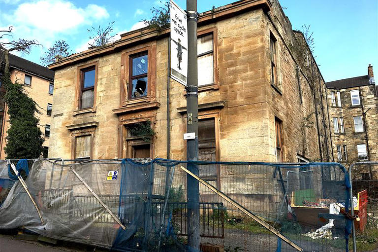 Derelict Glasgow west end mansion left to rot for years is now up for sale