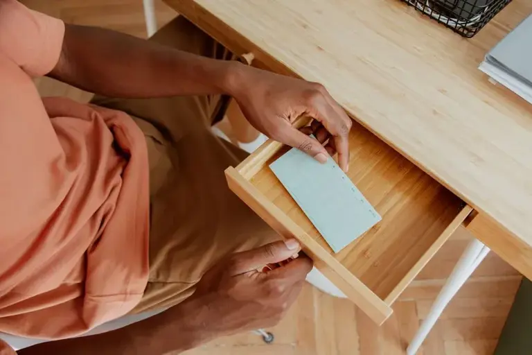 4 hidden places homeowners keep valuables that professional thieves say ...