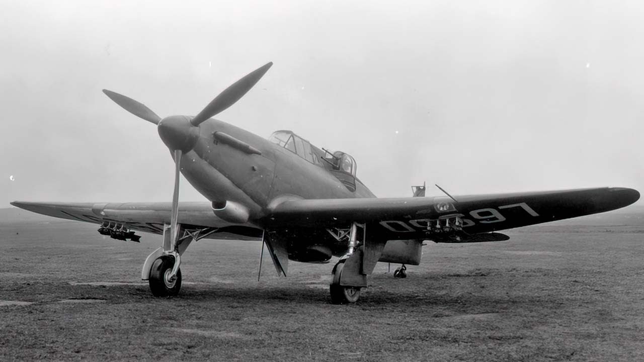 The fighter Britain sent into battle without forward guns