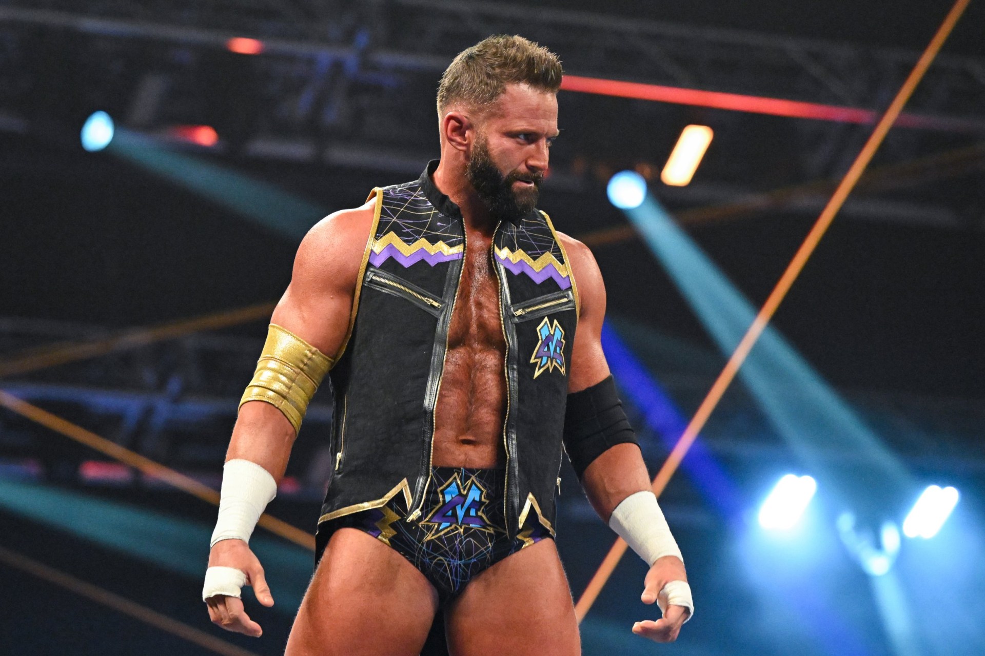 WWE’s Matt Cardona reals he refused to get autographs or photos in ...