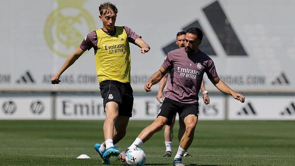 Spain boss defends 'perfect' World Cup squad without Real Madrid players