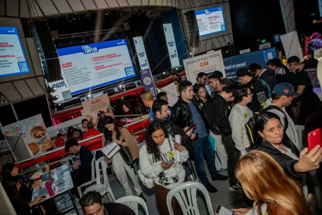 Theatron abre sus puertas para feria de empleo: se ofrecerán más de 5. ...