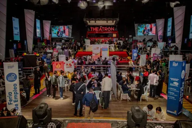 Theatron abre sus puertas para feria de empleo: se ofrecerán más de 5. ...