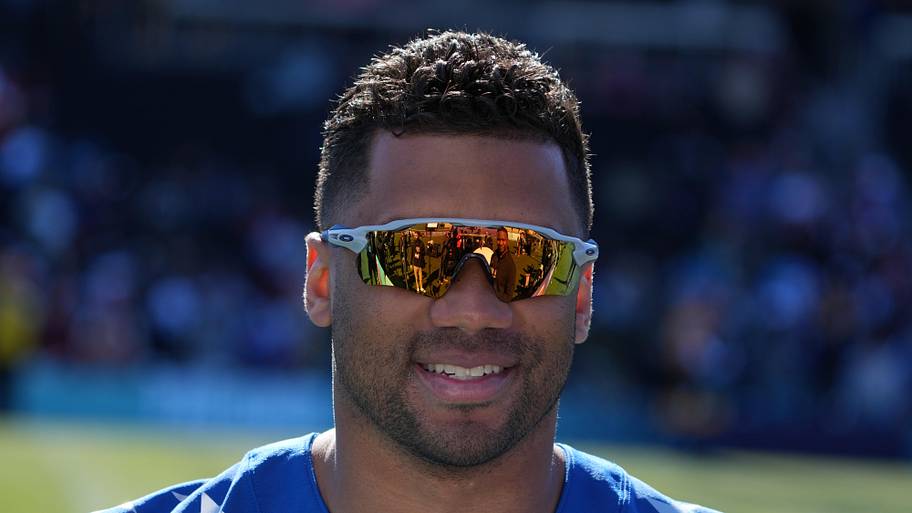 Russell Wilson making a Philip Rivers-style return would be peak ...