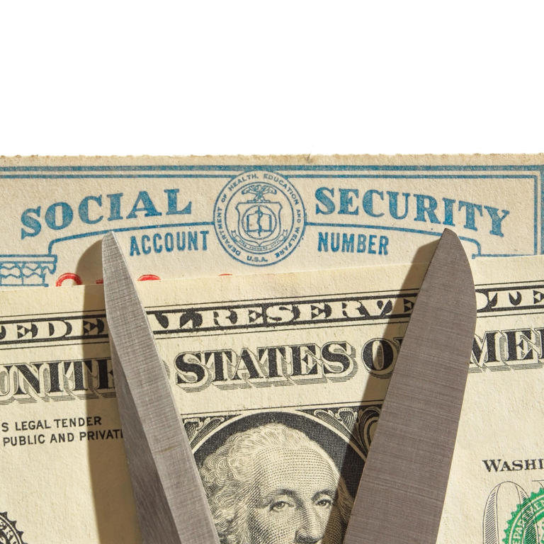Social Security checks could be cut by $500 a month in 2032, report finds