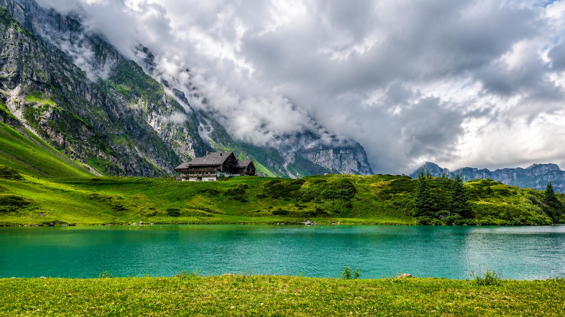Experience Mount Titlis in Engelberg Switzerland (4K)