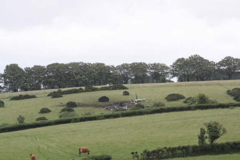 Helikopter van Britse marine stort neer in Devon