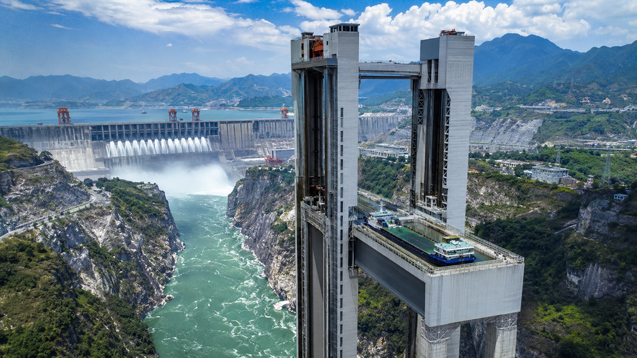 How China built the world's tallest ship elevators to connect its most ...