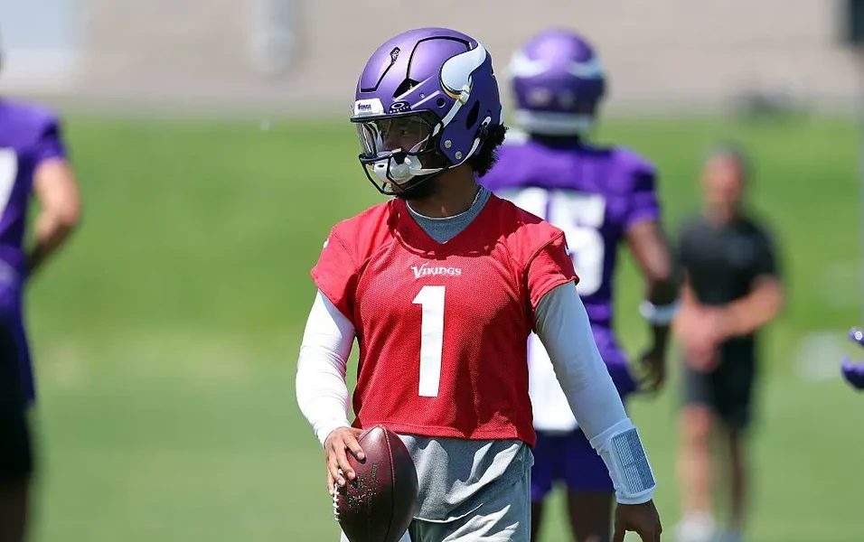 Kyler Murray gains early edge in Vikings QB competition