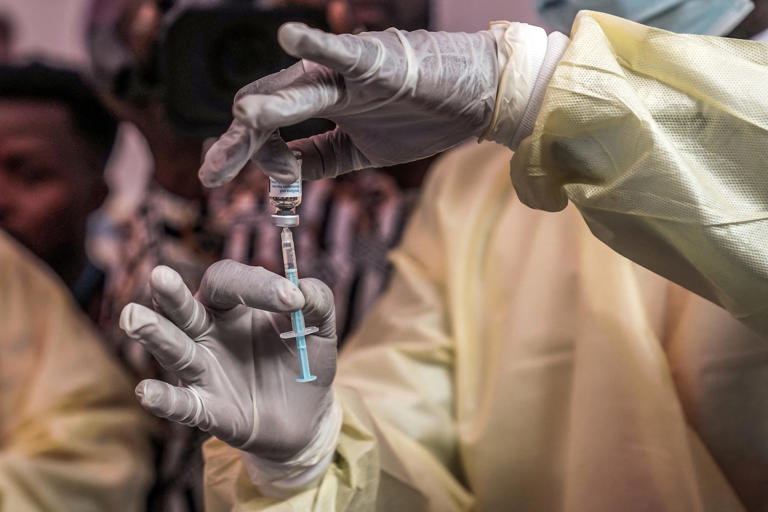 Scientists charged with smuggling deactivated mpox virus into US